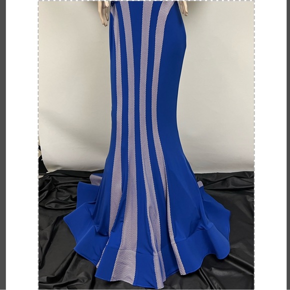 Montage by Mon Cheri | Dresses | Montage By Mon Cheri Cap Sleeves ...